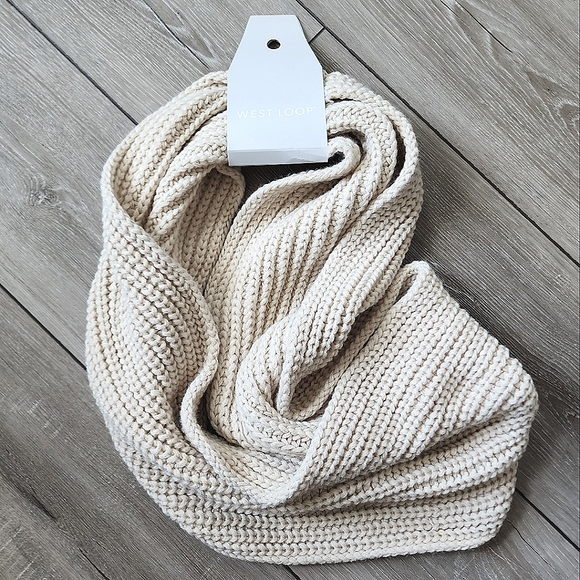 west loop | Accessories | Beige Knit Infinity Scarf | Poshmark